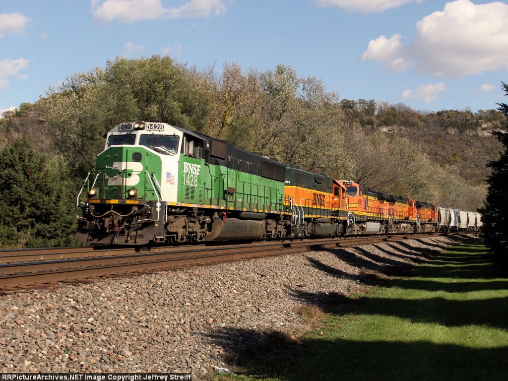 BNSF 1428